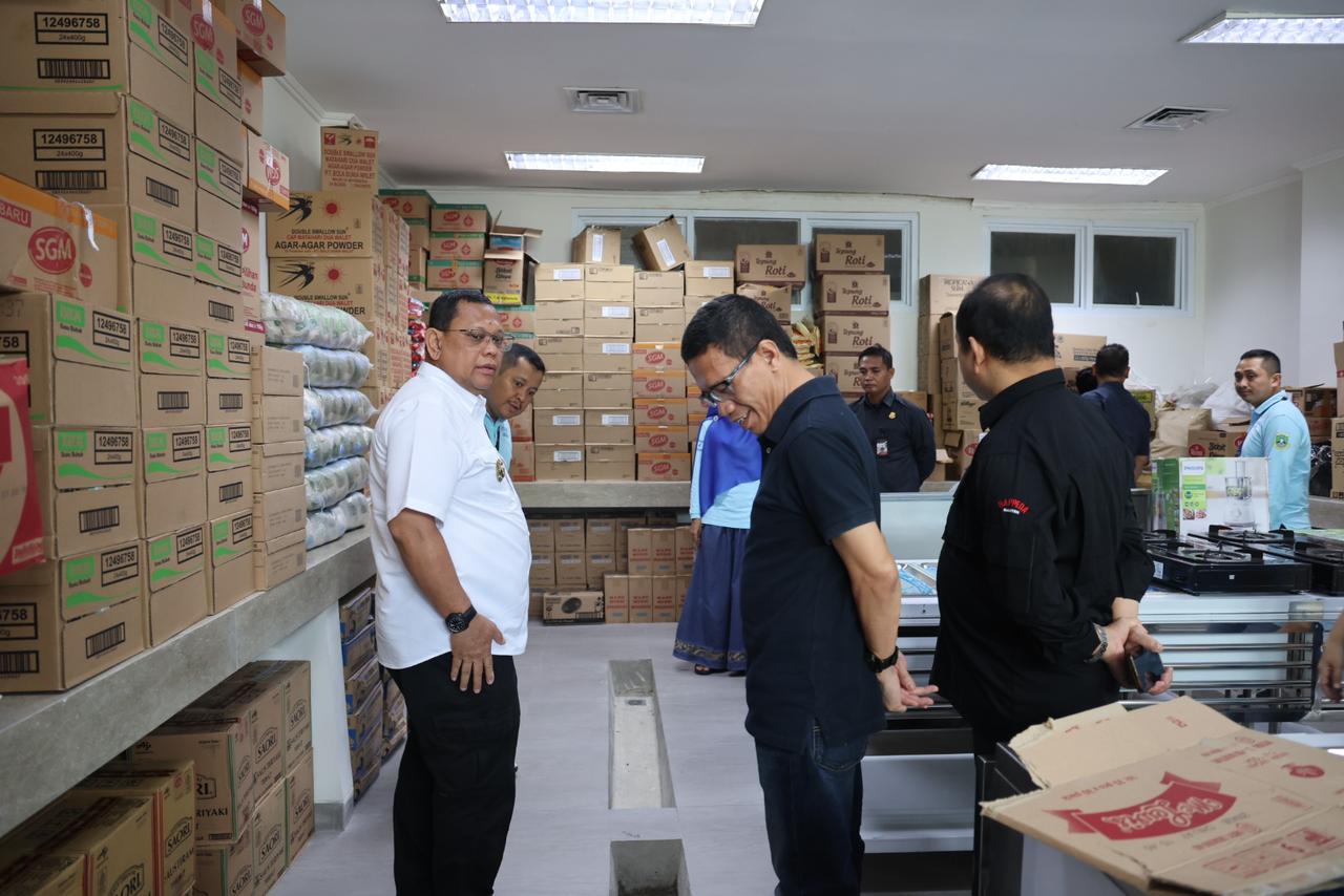 Pj Gubernur Banten A Damenta Pastikan RSUD Labuan Siap Beroperasi 2025 ...